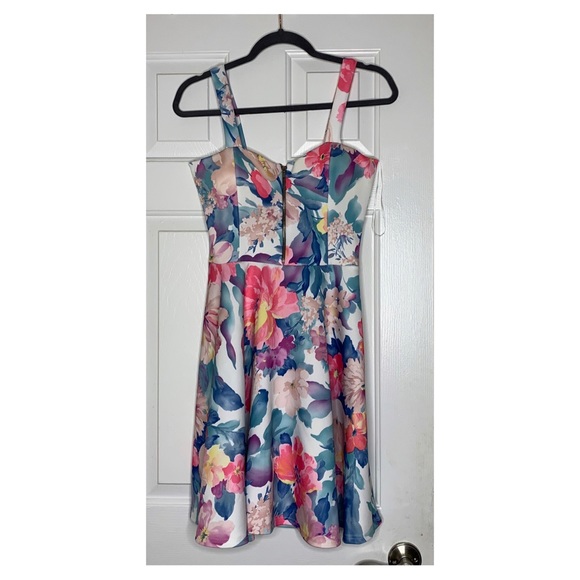 Dresses | Flirty Floral Mini Party Time Dress | Poshmark